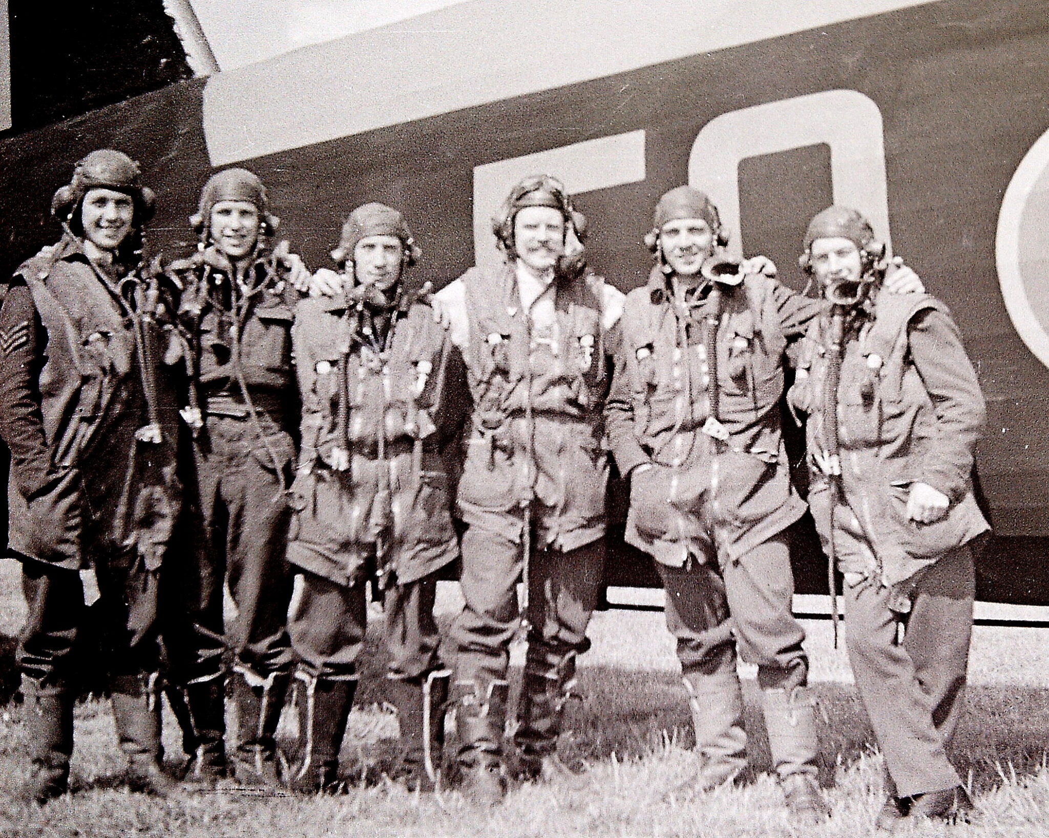 Diary of a Bomber Pilot – RAF Squadron Leader Bill McRae DFC, AFC